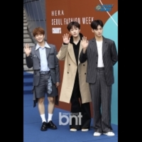 ASTRO車銀優等出席時裝周 顏值天才帥氣十足 - ENews新聞網