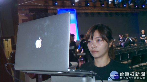 MOMOTV開播 迎向4K+5G影視新時代 - ENews新聞網