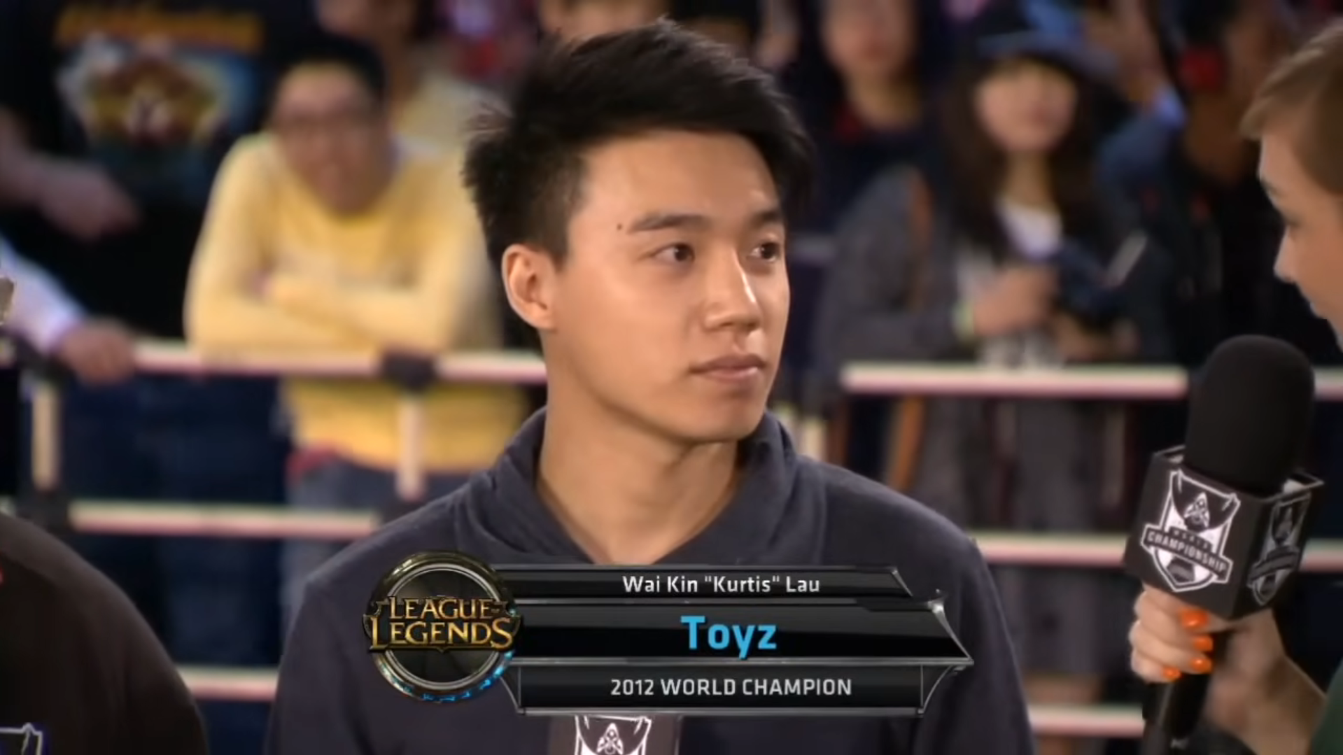 昔封神今淪階下囚！Toyz老粉惋惜翻「10年前畫面」 網一看：是本性 | 蕃新聞