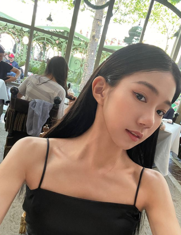 200萬YTR情侶「眾量級」遭疑分手！家寧首回應感情現況 親曝同框時機 - ENews新聞網